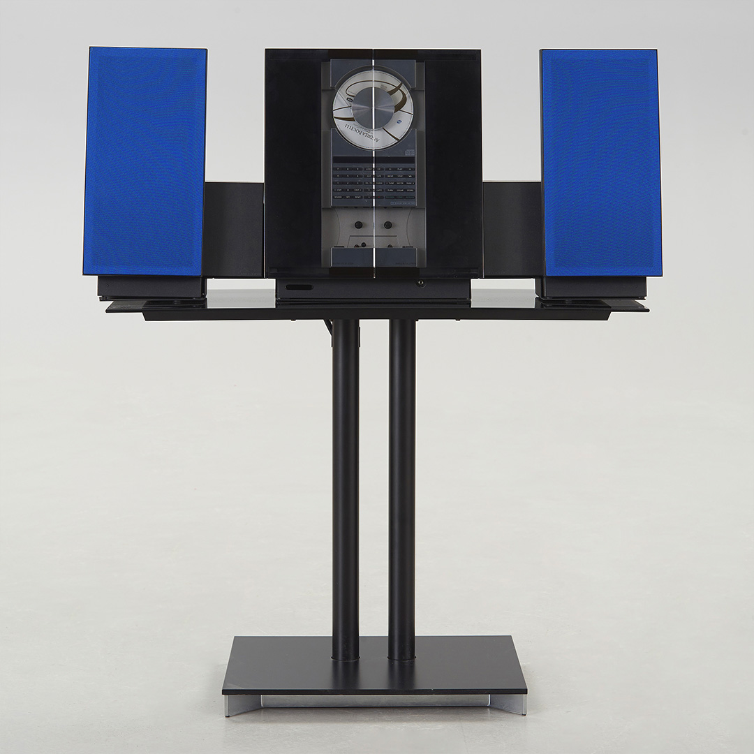 Bang & Olufsen - Everything 47 / See what made the future